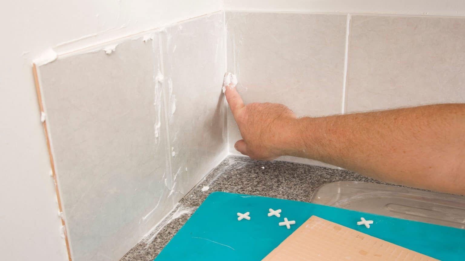 Do You Grout Between Backsplash and Countertop? – Best Home Fixer