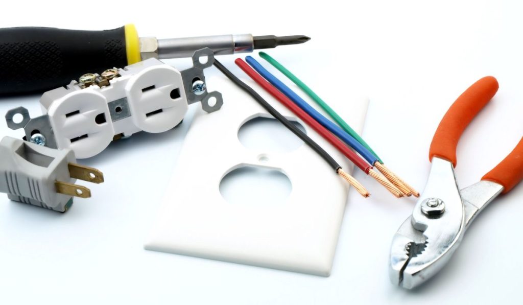 How To Replace An Outlet With 4 Wires: Step By Step Guide – Best Home Fixer